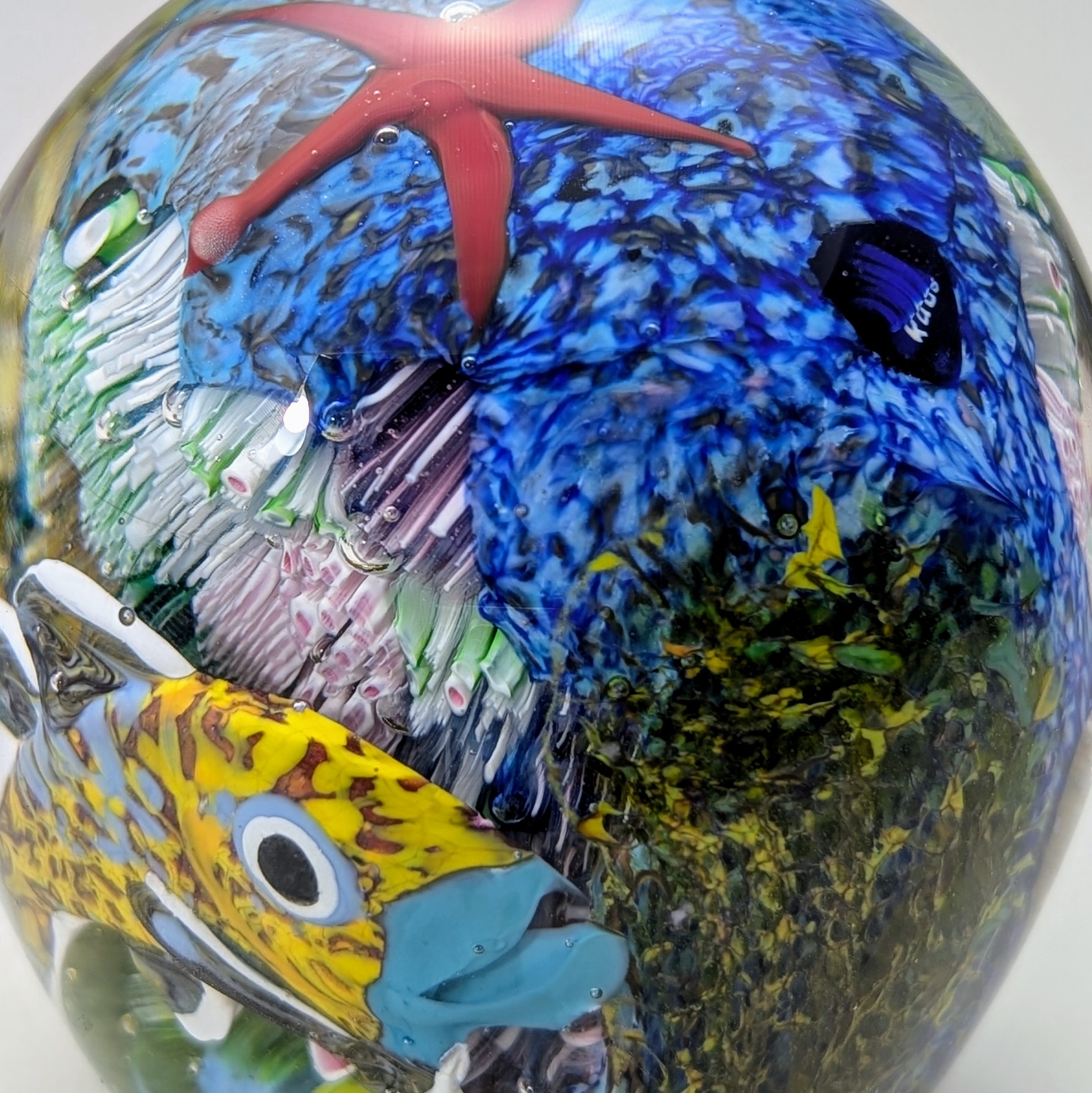 Pacific Collection paperweights – Peter Raos